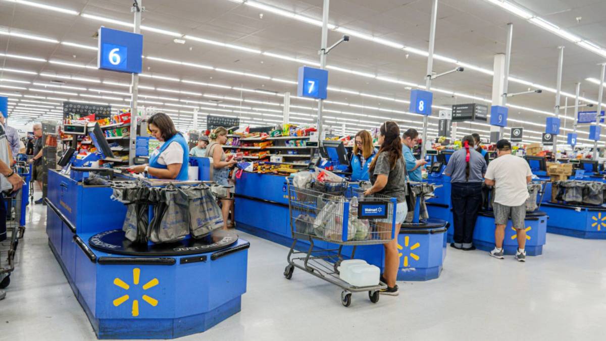 Walmart is selling a 'spacious' $268 Michael Kors crossbody bag for ...