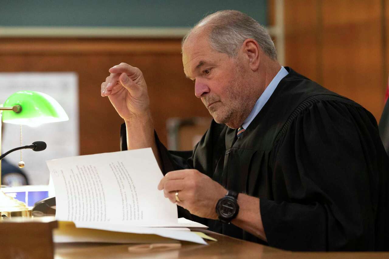 NY's judicial conduct complaints set new record in 2025