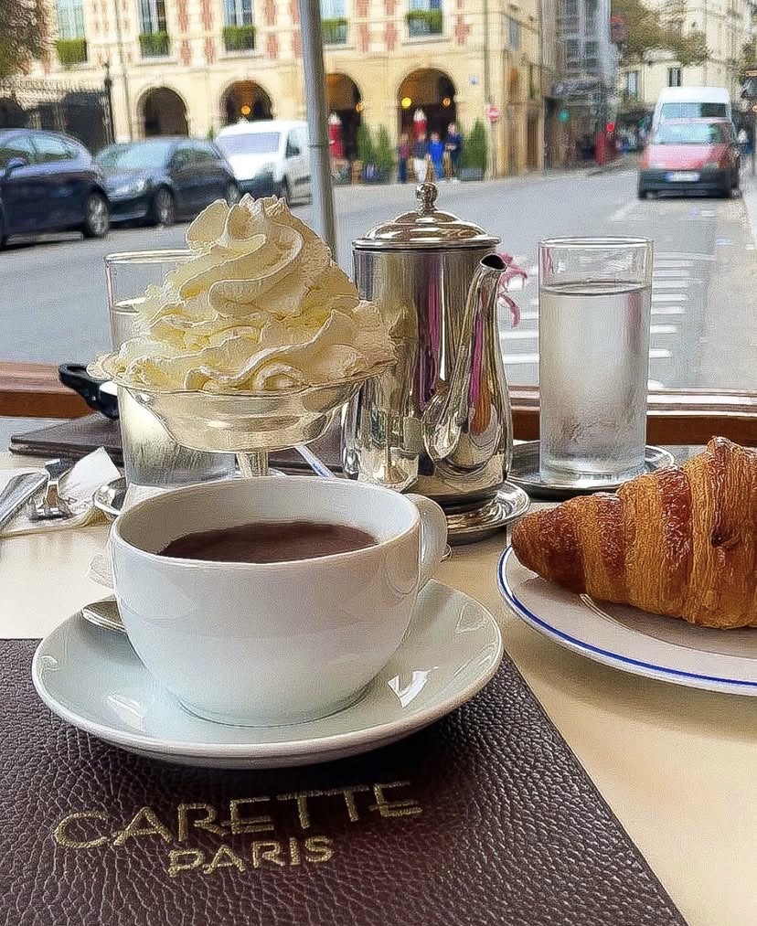 Carette Paris review: Iconic hot chocolate, classic breakfasts, and the ...