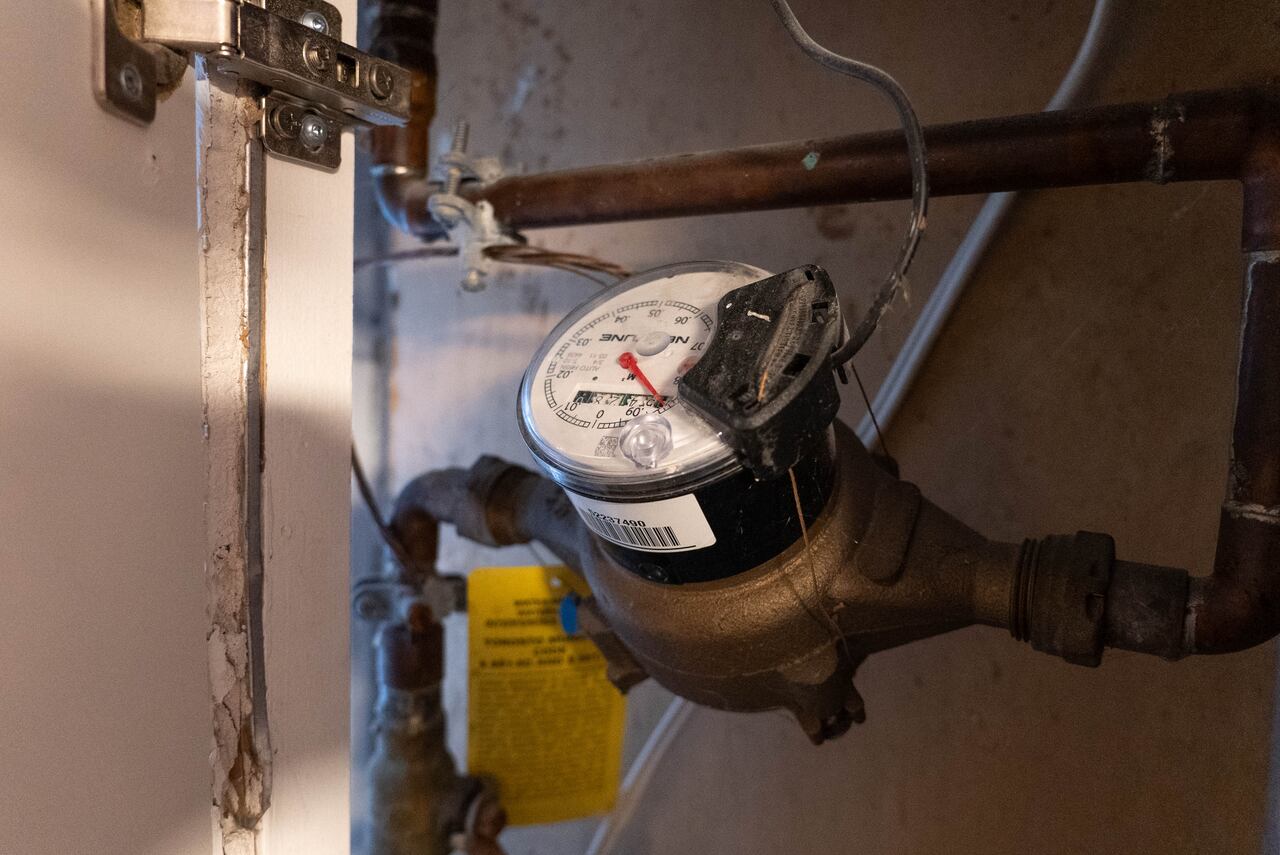 Toronto is replacing broken water meter transmitters. Here's what that ...