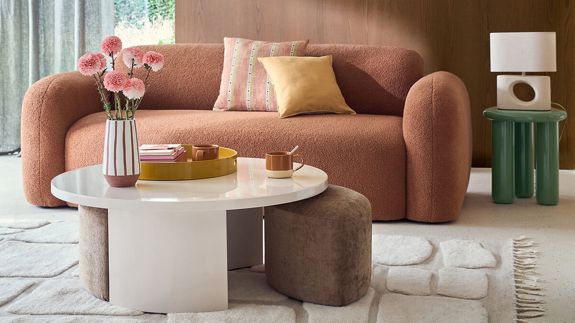 De la cama con canapé al banco zapatero: muebles multifunción para ...