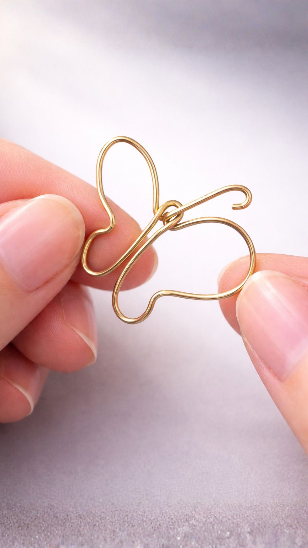 How to make a butterfly out of wire: Easy DIY step-by-step tutorial