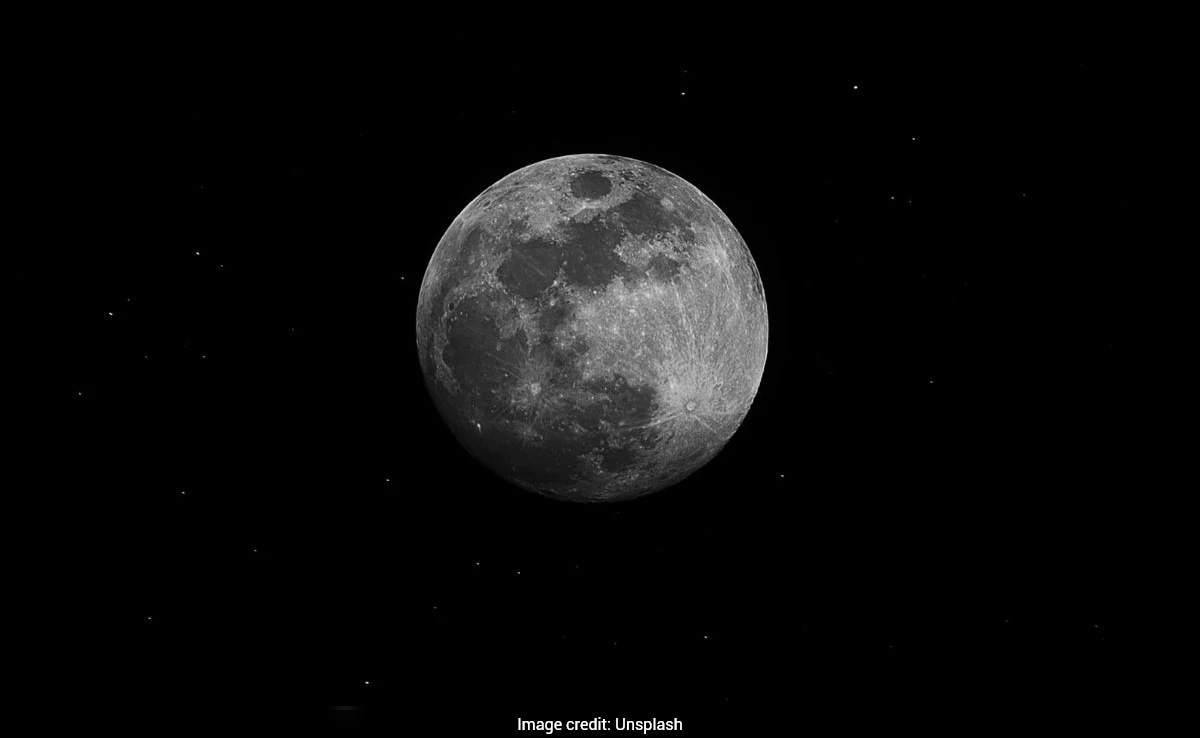 What happens if moon disappears? Scientists say Earth's closest ...