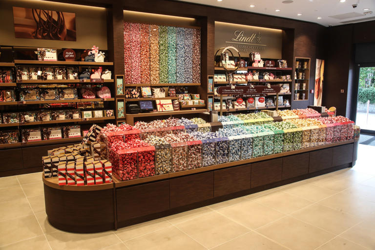 Lindt’s iconic Pick & Mix wall is coming to Westfield Stratford - new ...