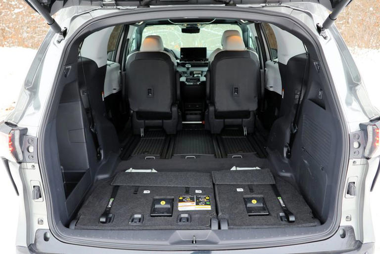 Minivan review: 2026 Toyota Sienna AWD