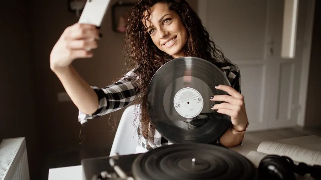 How vinyl records made their unexpected comeback