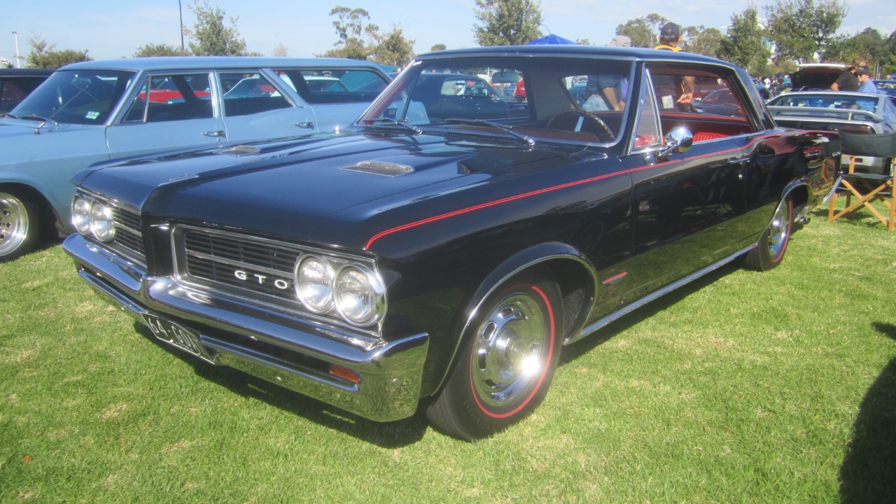 7 factory-built rockets that changed muscle car history forever