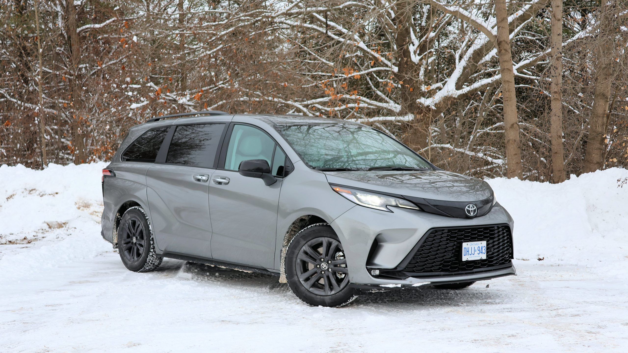Minivan review: 2026 Toyota Sienna AWD