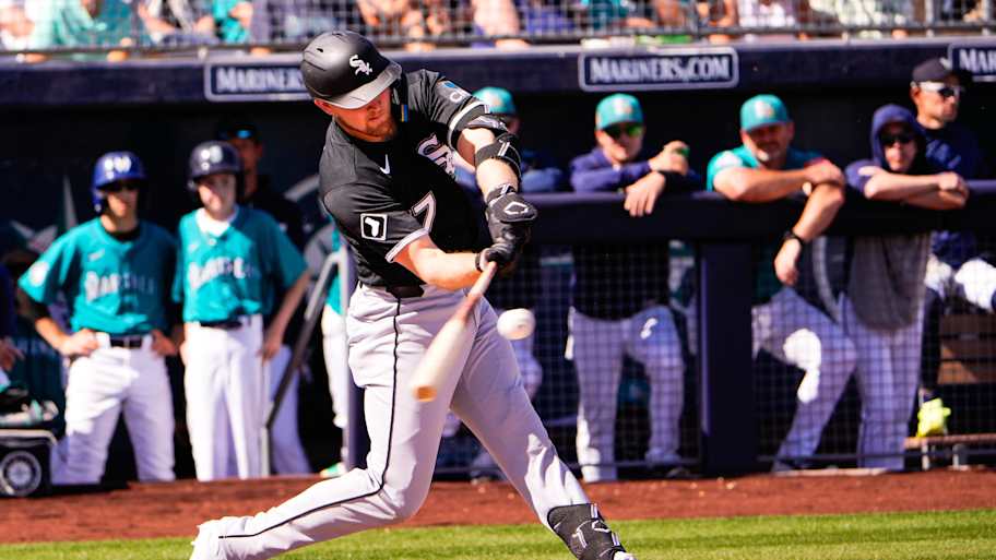 White Sox top prospect is proving manager Will Venable wrong in spring ...
