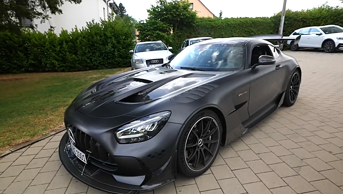On the road with a powerful AMG sports coupé