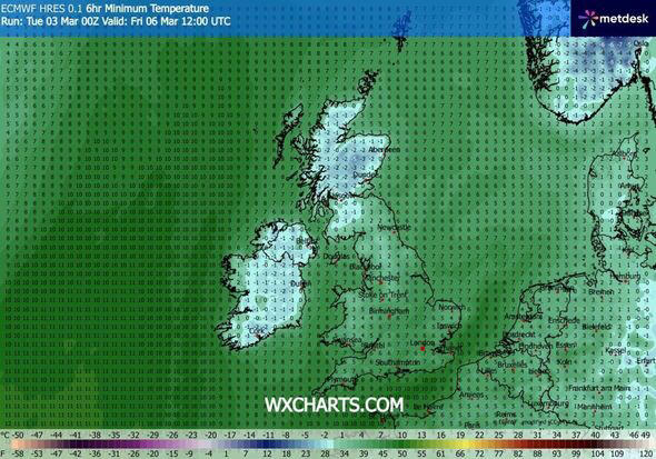 UK weather maps turn purple as snow falls as far south as Yorkshire and ...