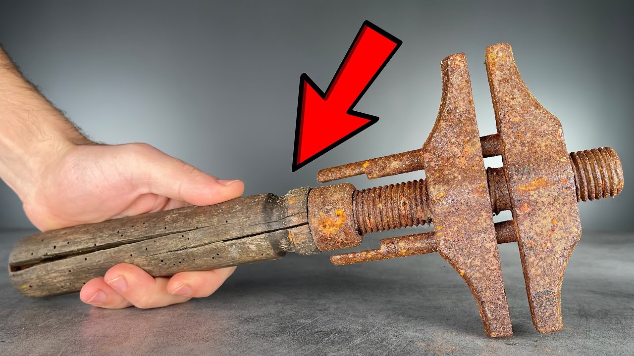 Rusty French wrench restoration | ASMR tool makeover