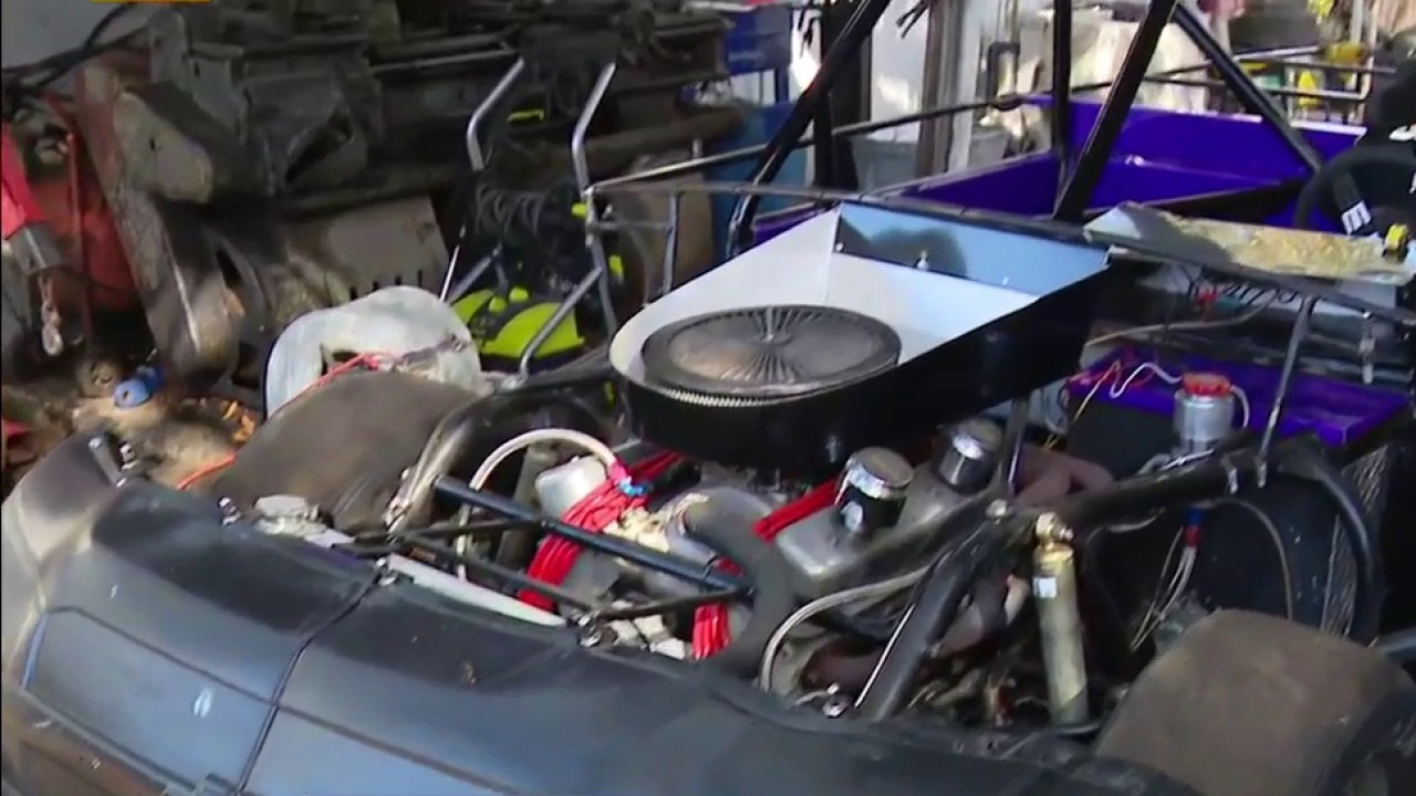 Local racecar driver builds cars too