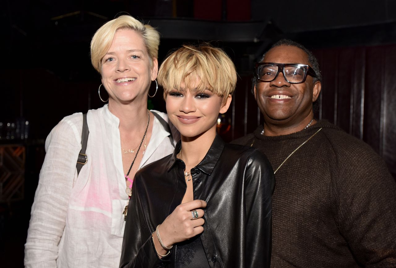 All about Zendaya's parents, mom Claire Stoermer and dad Kazembe Ajamu ...