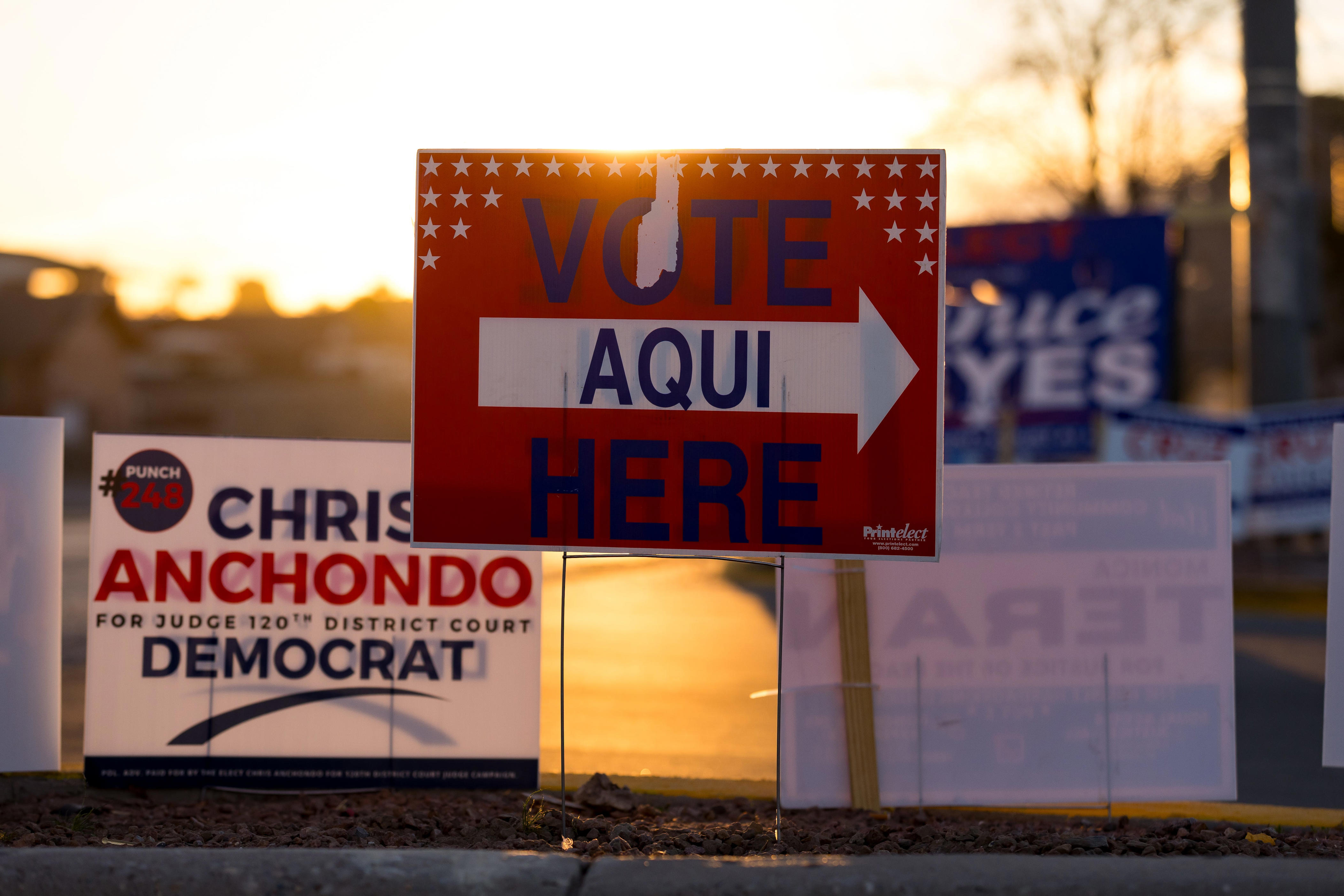 Who is running for Texas governor? Learn about Greg Abbott, Gina Hinojosa