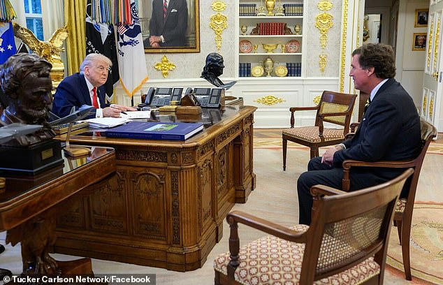 Trump hurls very cutting insult at Megyn Kelly and Tucker Carlson over ...