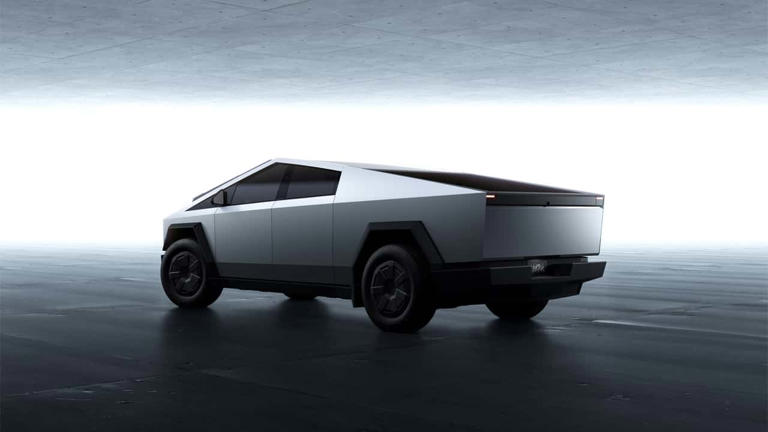 Tesla apparently won't let Cybertruck buyers transfer FSD without ...