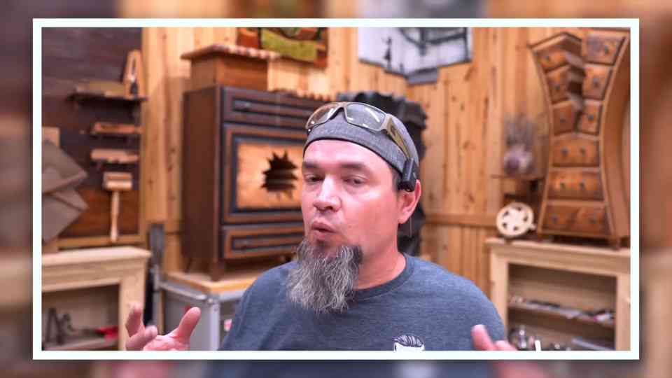 Woodworking projects that sell! DIY martin house and bird feeder - make ...