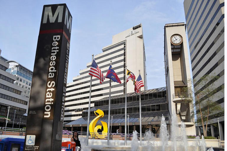 Red Line trains delayed in Montgomery County after smoke reported