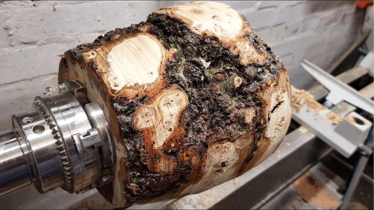 Woodturning - a Red Delicious log