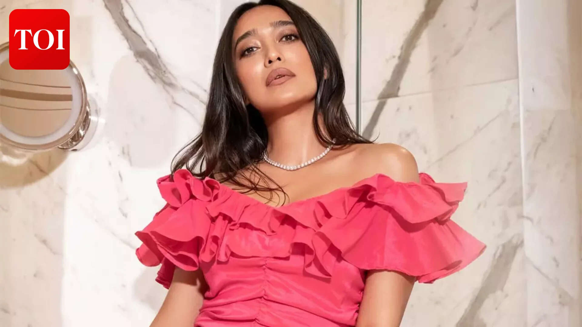 Sayani Gupta becomes Priyanka Chopra’s Hindi voice in 'The Bluff ...