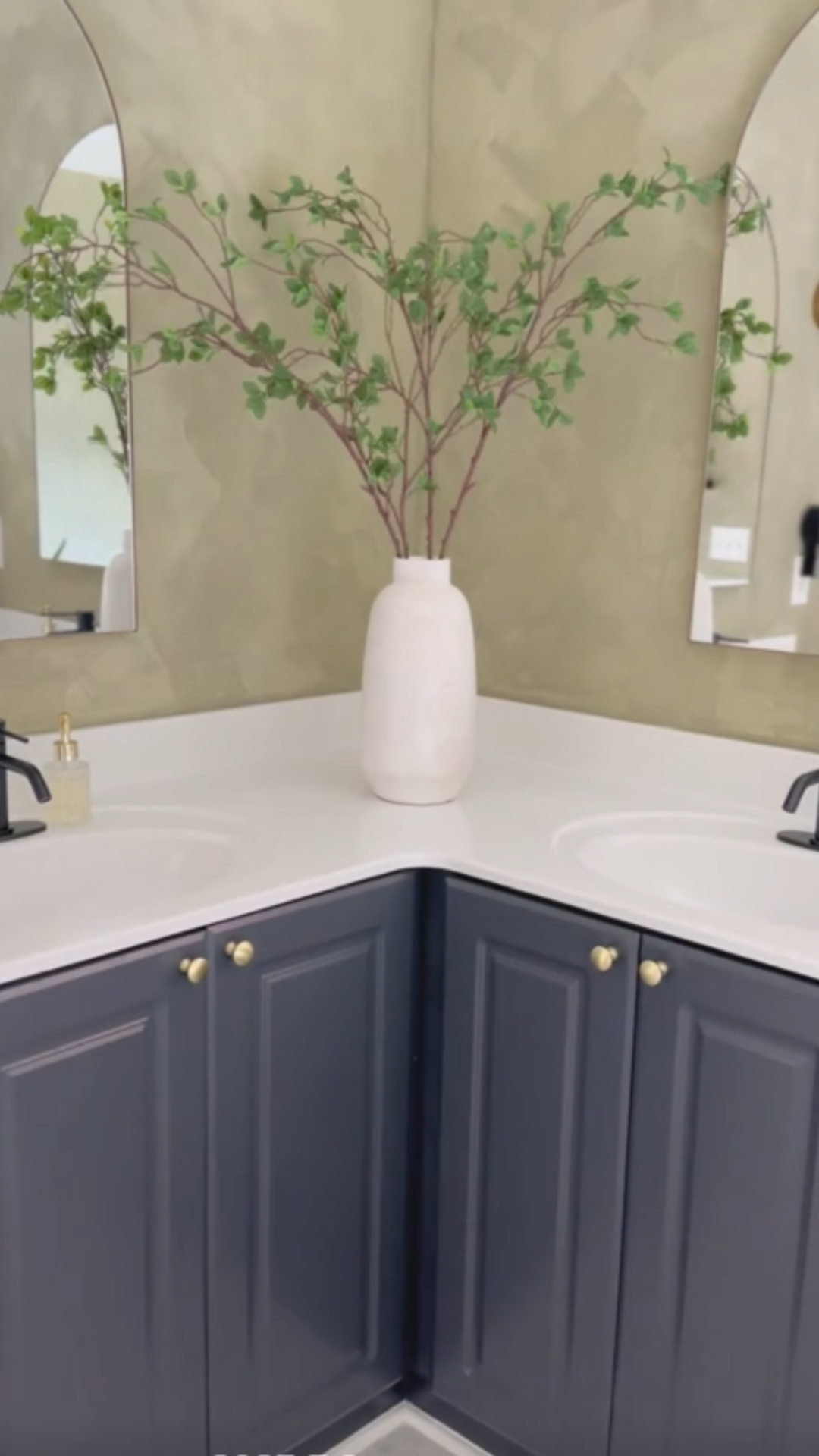 Why this floral touch transformed the whole room
