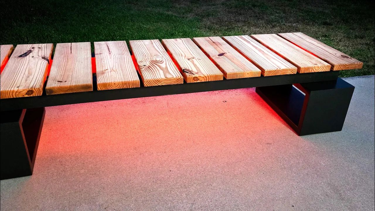 Banc de jardin moderne à faire soi-même avec éclairage LED