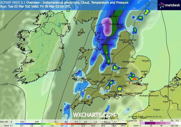 UK weather maps turn purple as snow falls as far south as Yorkshire and ...