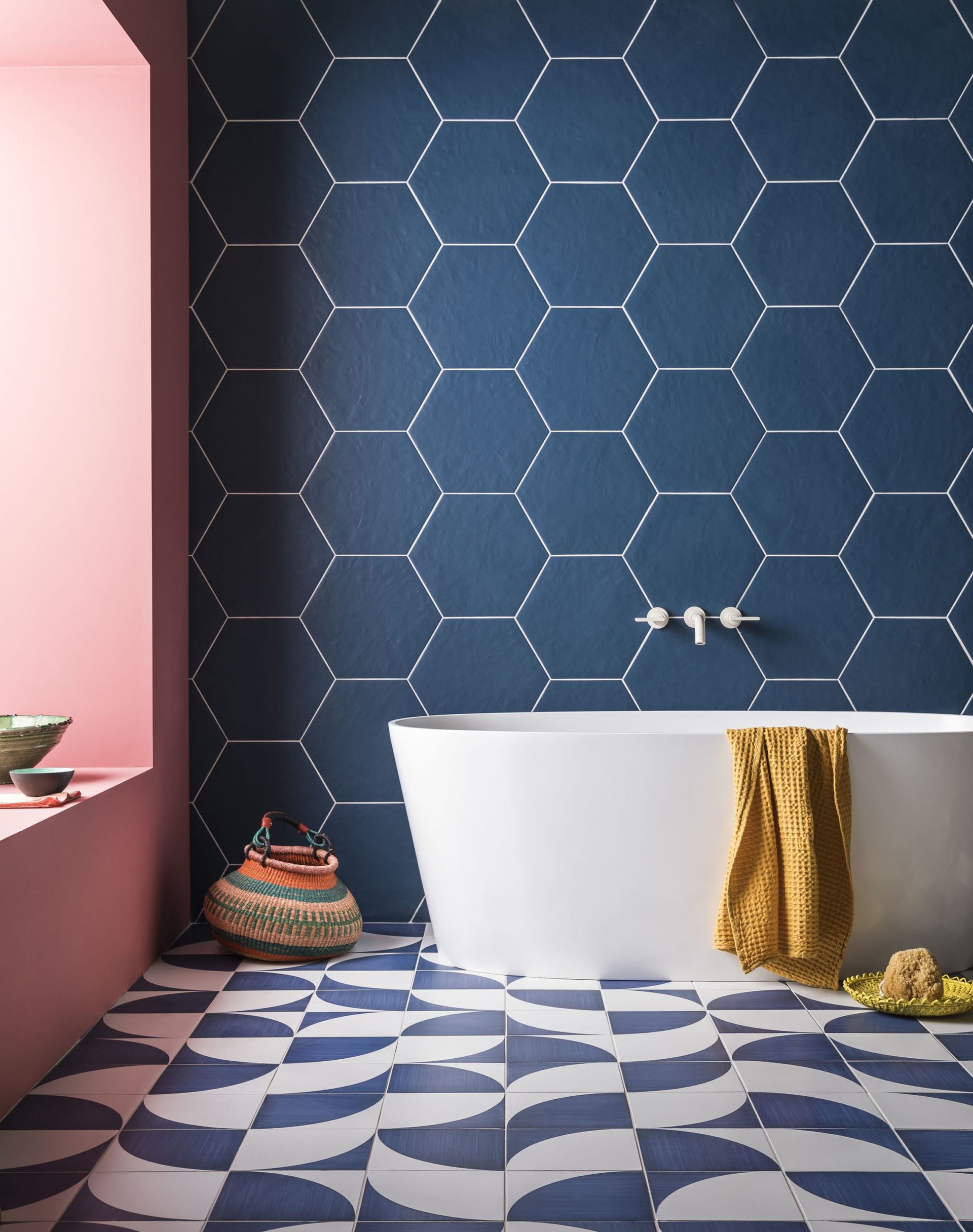 Bright and beautiful bathroom color ideas