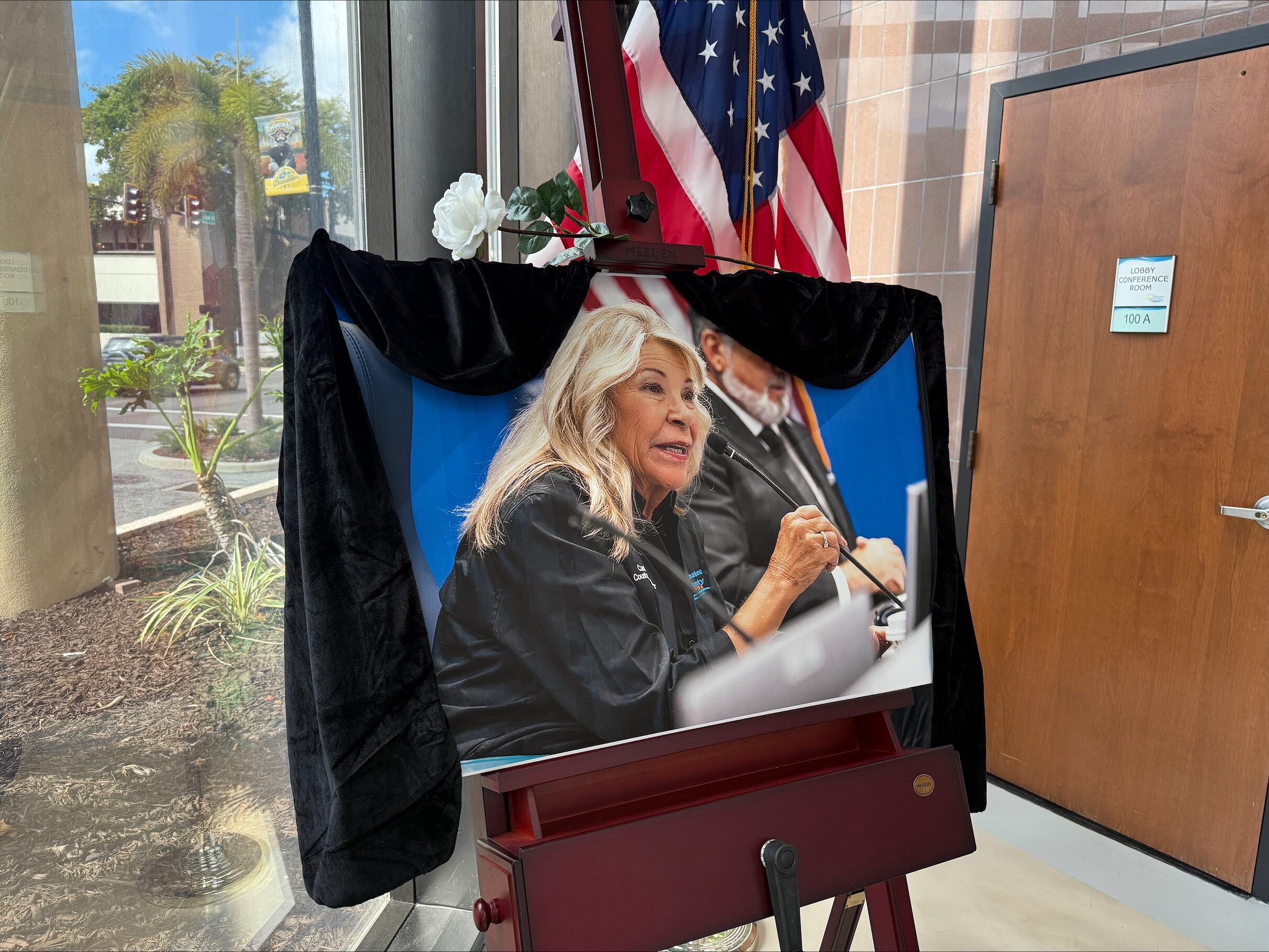 Manatee County honors Commissioner Carol Ann Felts