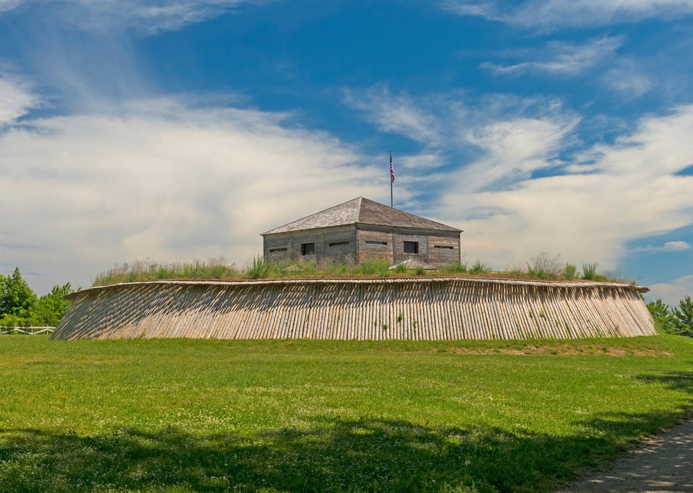 17 old forts across the US that kids will find fascinating