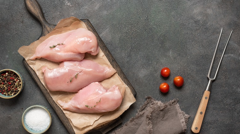 Mistakes everyone makes when grilling chicken