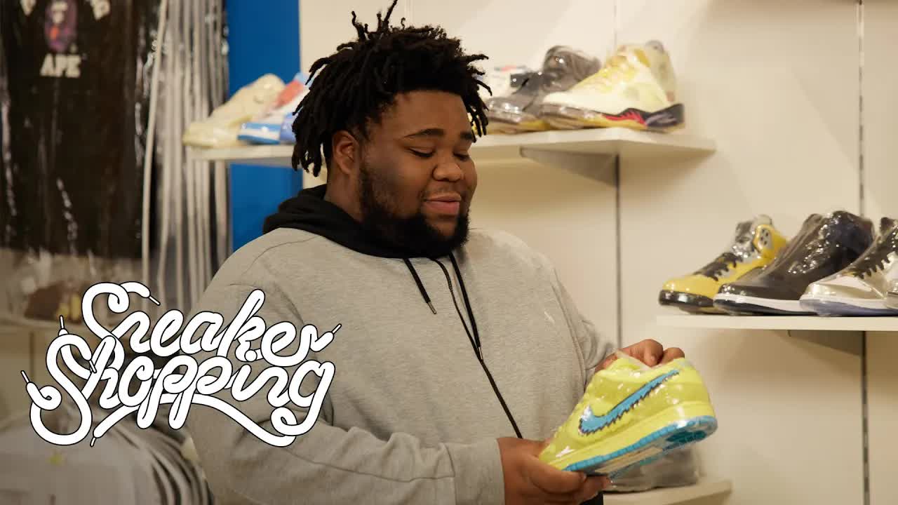 Rod Wave goes sneaker shopping with Complex