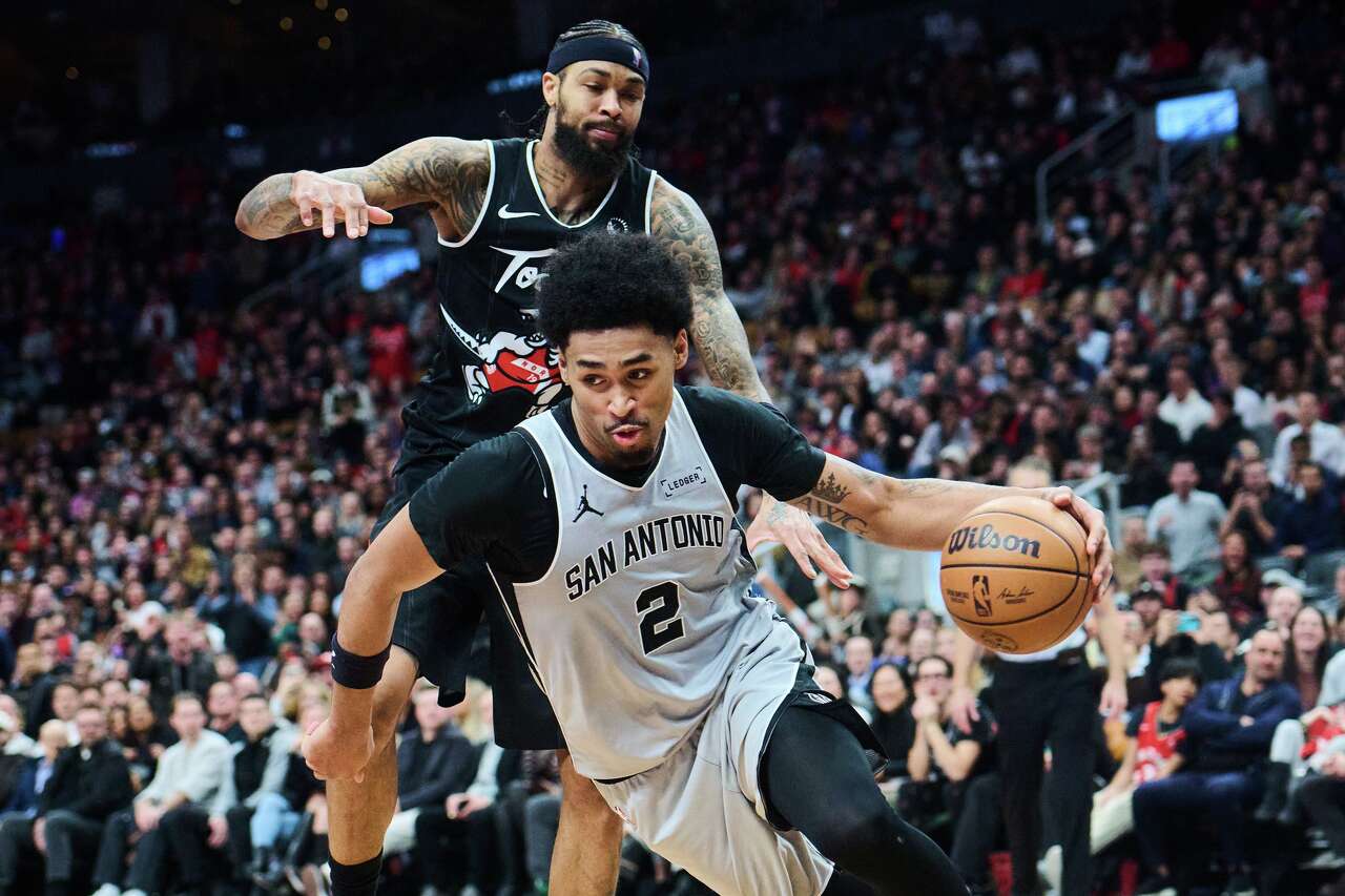 What player did Dylan Harper admire most before he joined the Spurs?