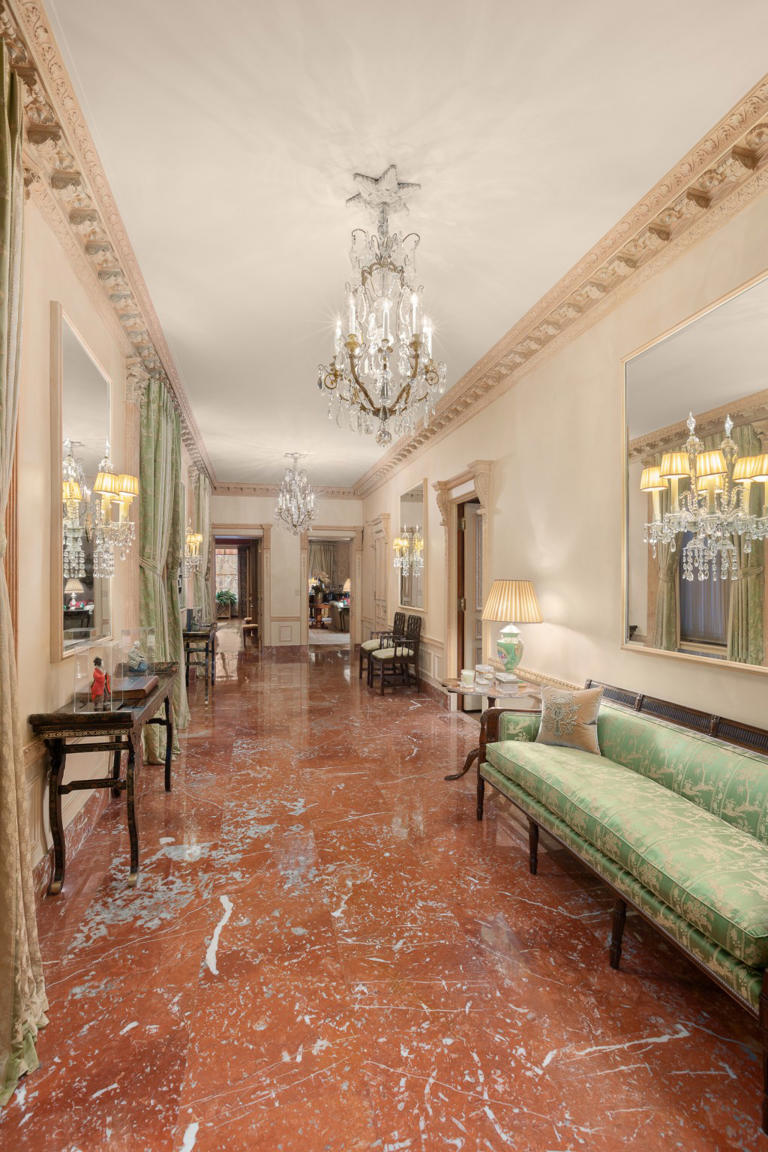 A $30M mint-condition NYC residence lists for the first time ever ...