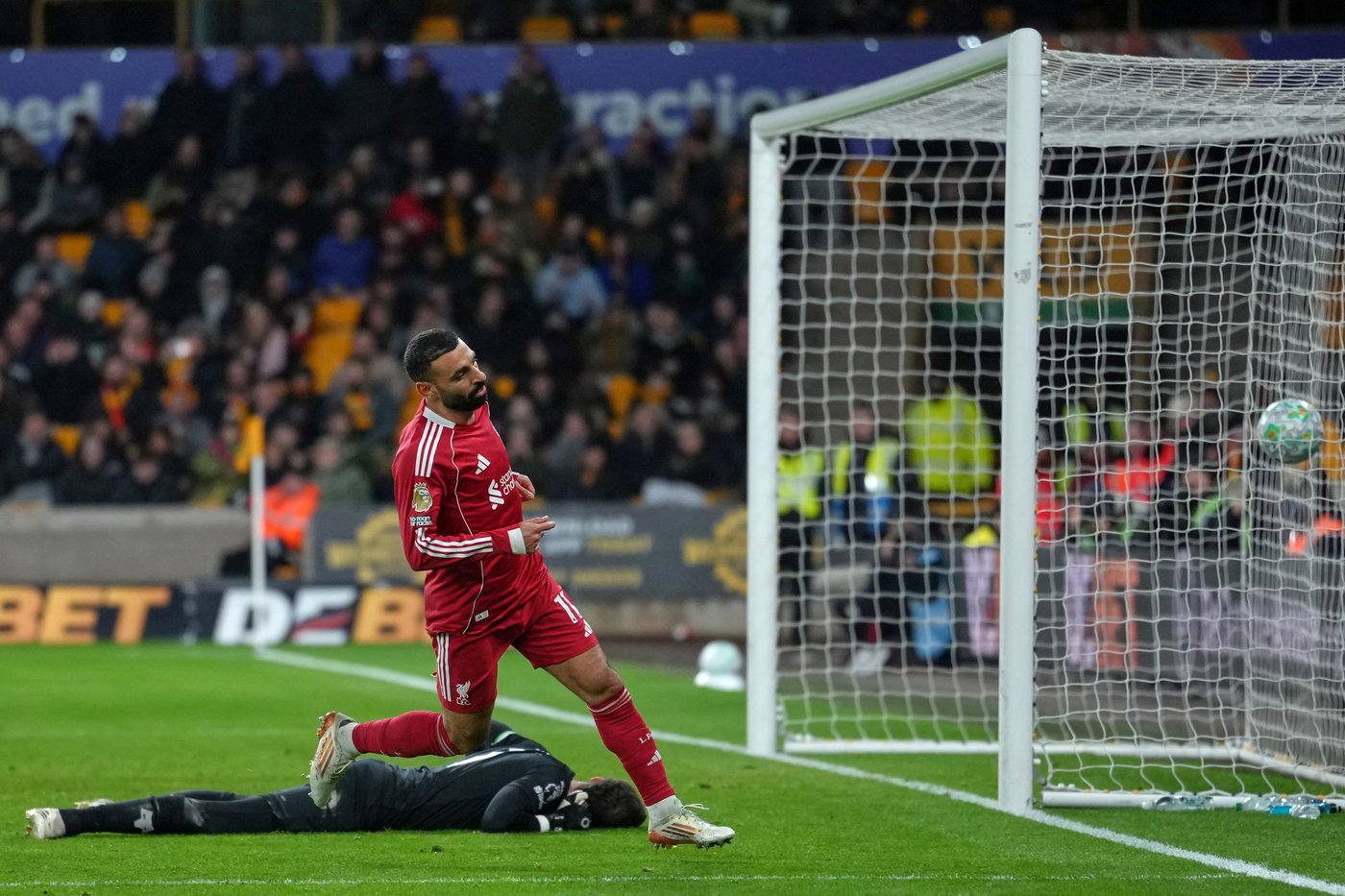 Salah scores but Liverpool stunned by last-place Wolves 2-1 in Premier ...