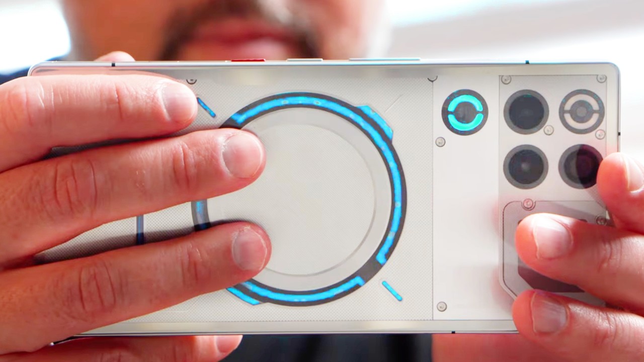 How this phone runs like a laptop without melting down