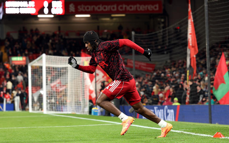 Wolves 2-1 Liverpool: Andre wins it in stoppage time - Live