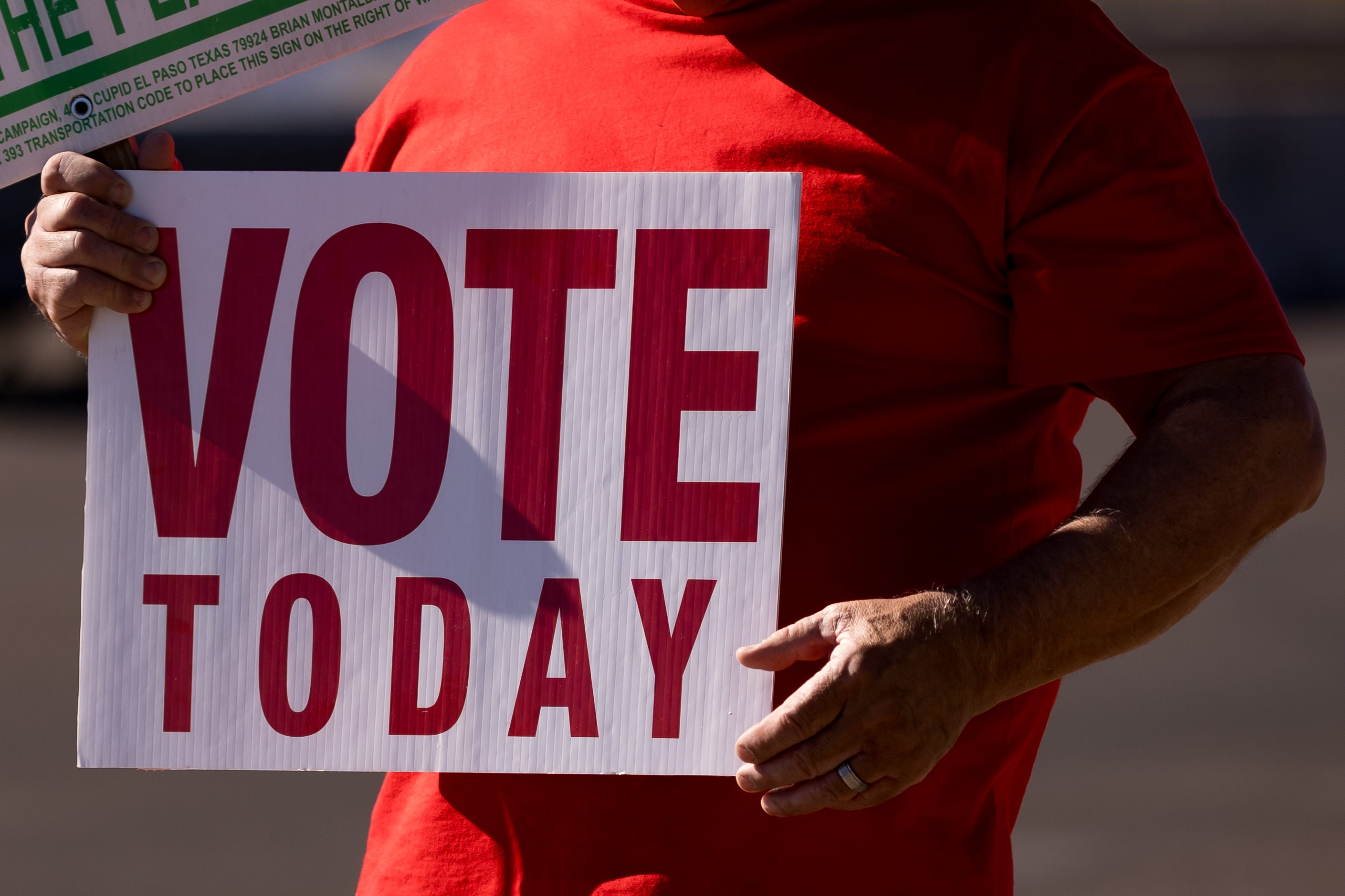 Early voting underway in Texas primary runoff election