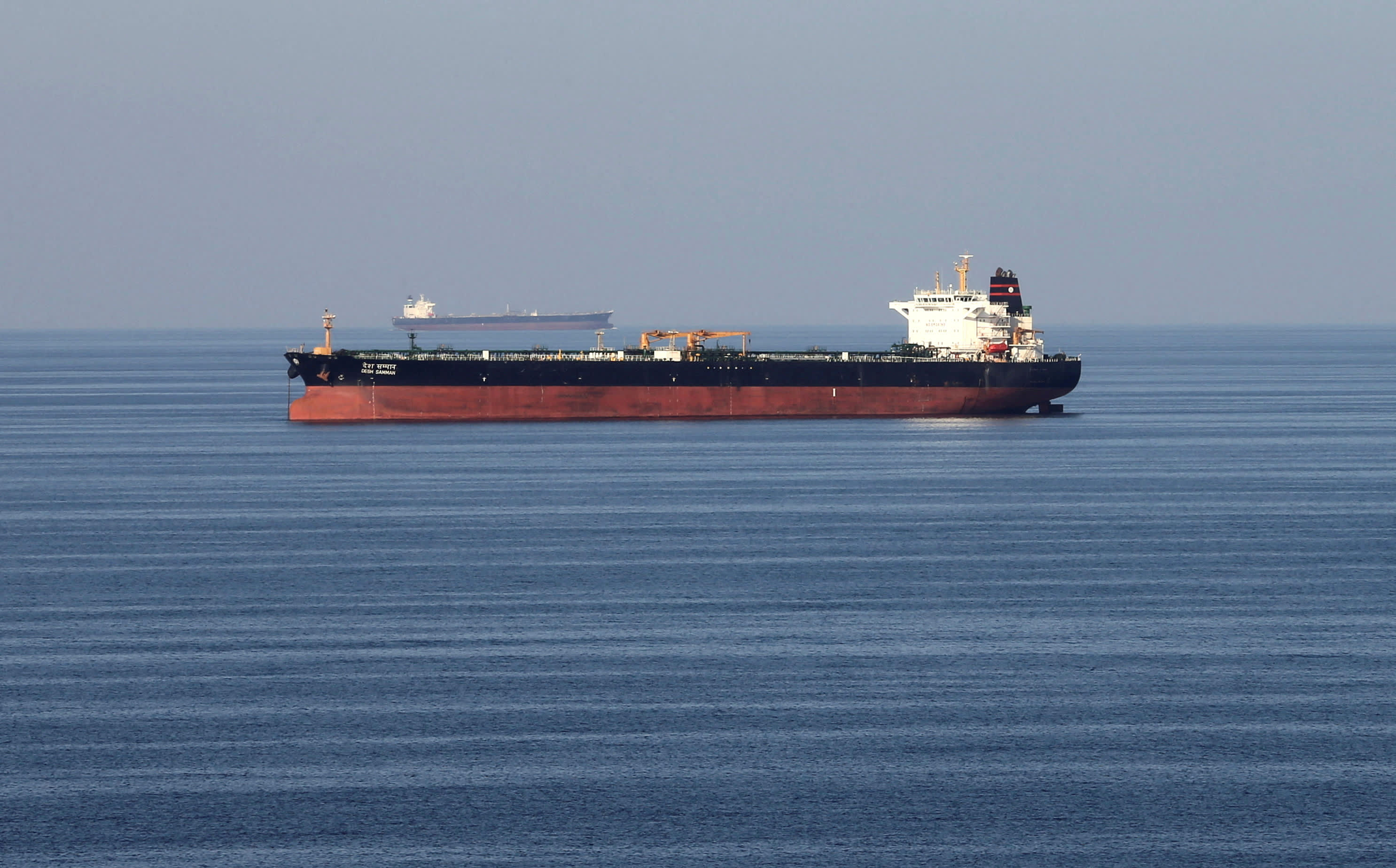 Iran's threat to burn ships is choking off Persian Gulf oil flow to world