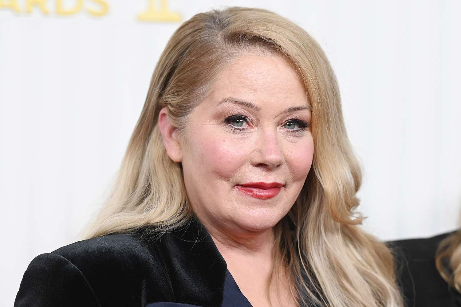 Christina Applegate shares she had an abortion at 19 while in an ...