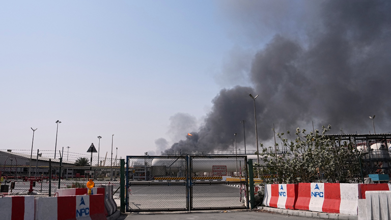 US consulate in Dubai hit as fresh explosions rock UAE; fire and smoke ...