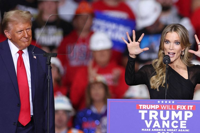 Donald Trump snaps back at Megyn Kelly after she turns on his Iran strategy