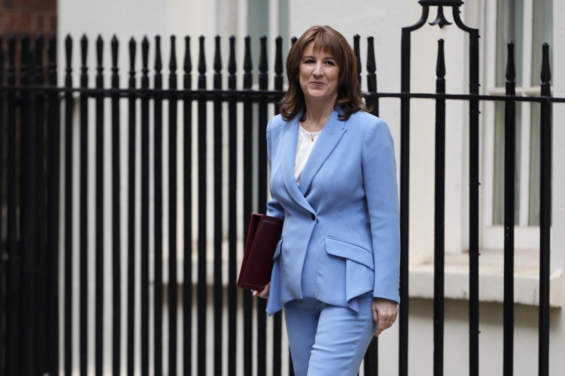 Reeves unveils ‘Great British Summer Savings’ at cost to energy giants