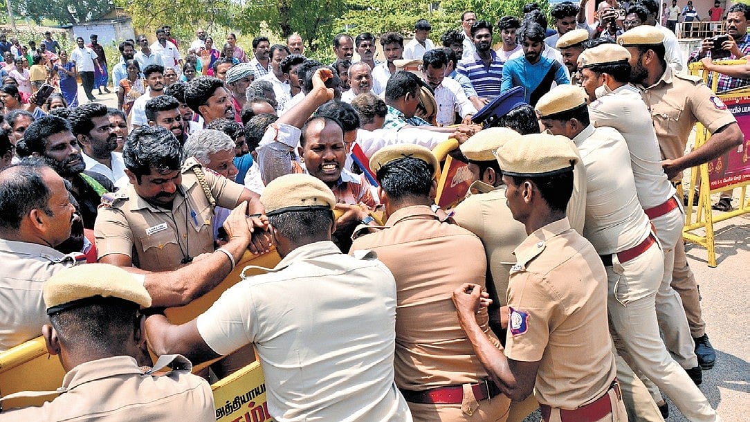 Seven suspects held in Nellai sickle-attack case