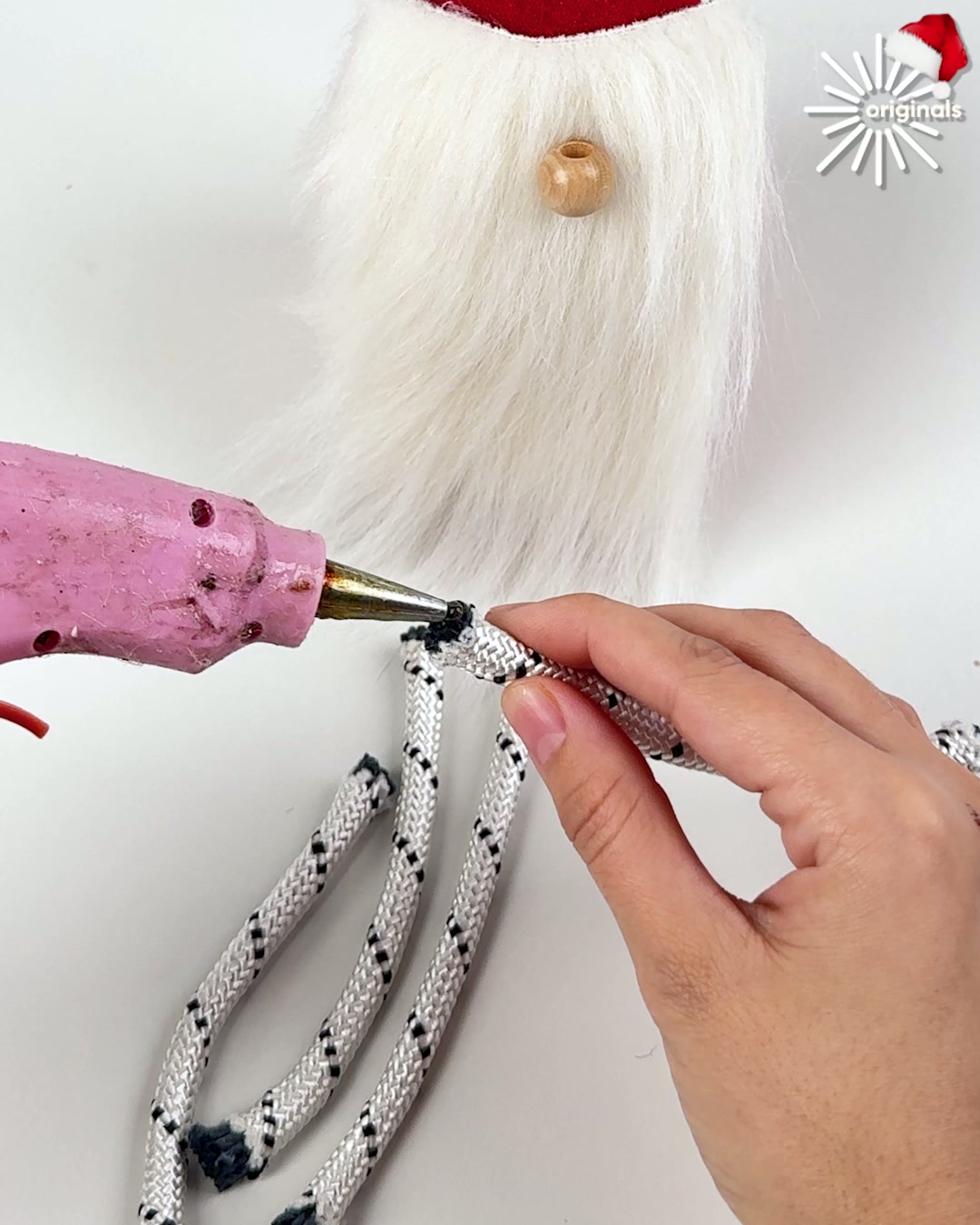 Santa craft that brings cheer 🎅
