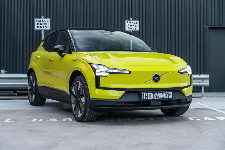 Volvo EX30 EV battery fix incoming after shipping delay