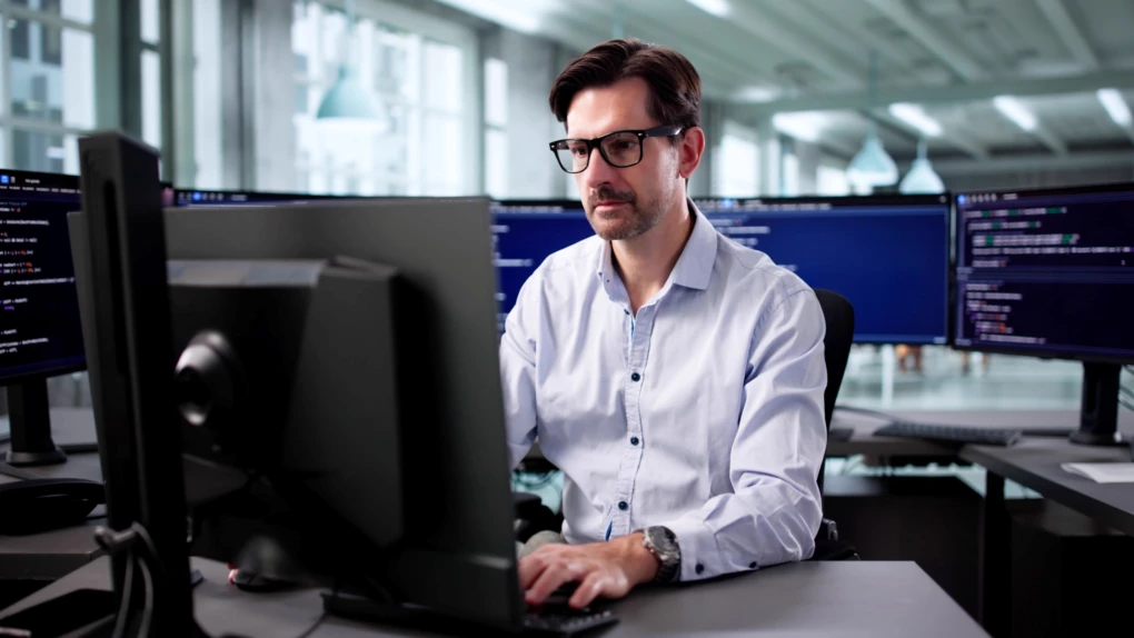 Werken als cyber security engineer: het bruto salaris en open vacatures