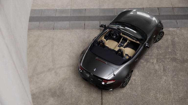 The 2027 Mazda MX-5 deserves more than just another muted paint option