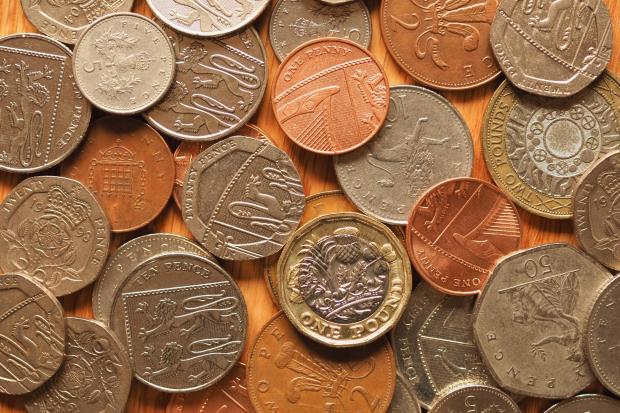 'Very rare' Royal Mint £1 coin worth more than £50 because of error